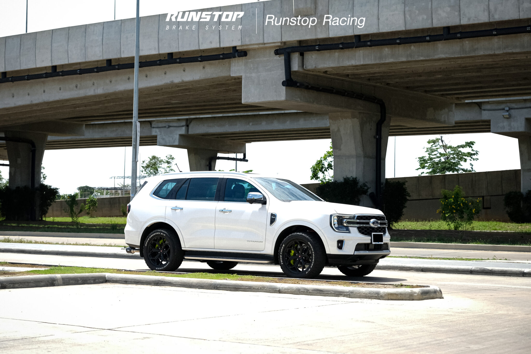 FORD EVEREST NEXT GEN x R39 & R29 - Runstop
