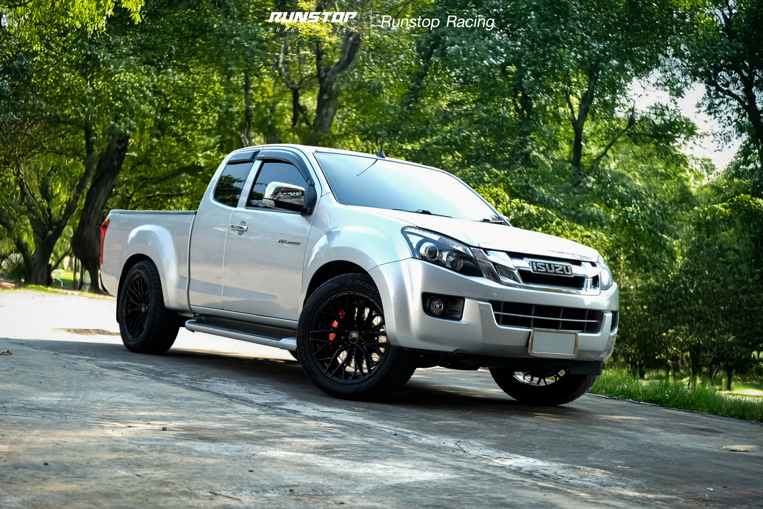 All new D-max 4WD x R8 & R3-R - Runstop