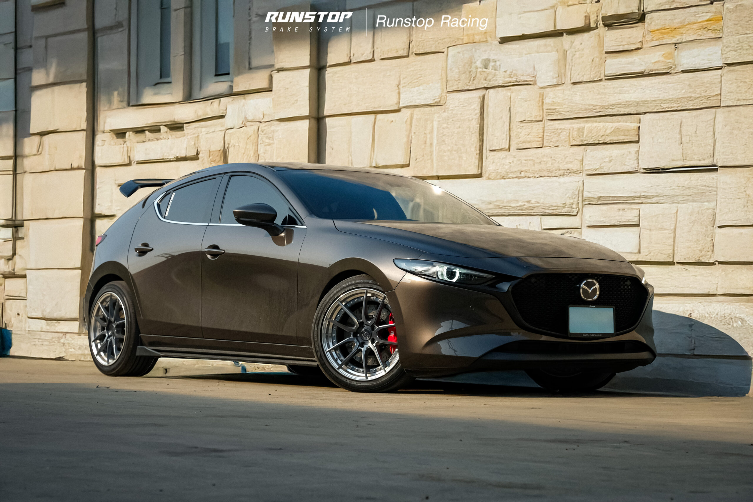Mazda 3 Skyactiv 2019+ x R3 - Runstop