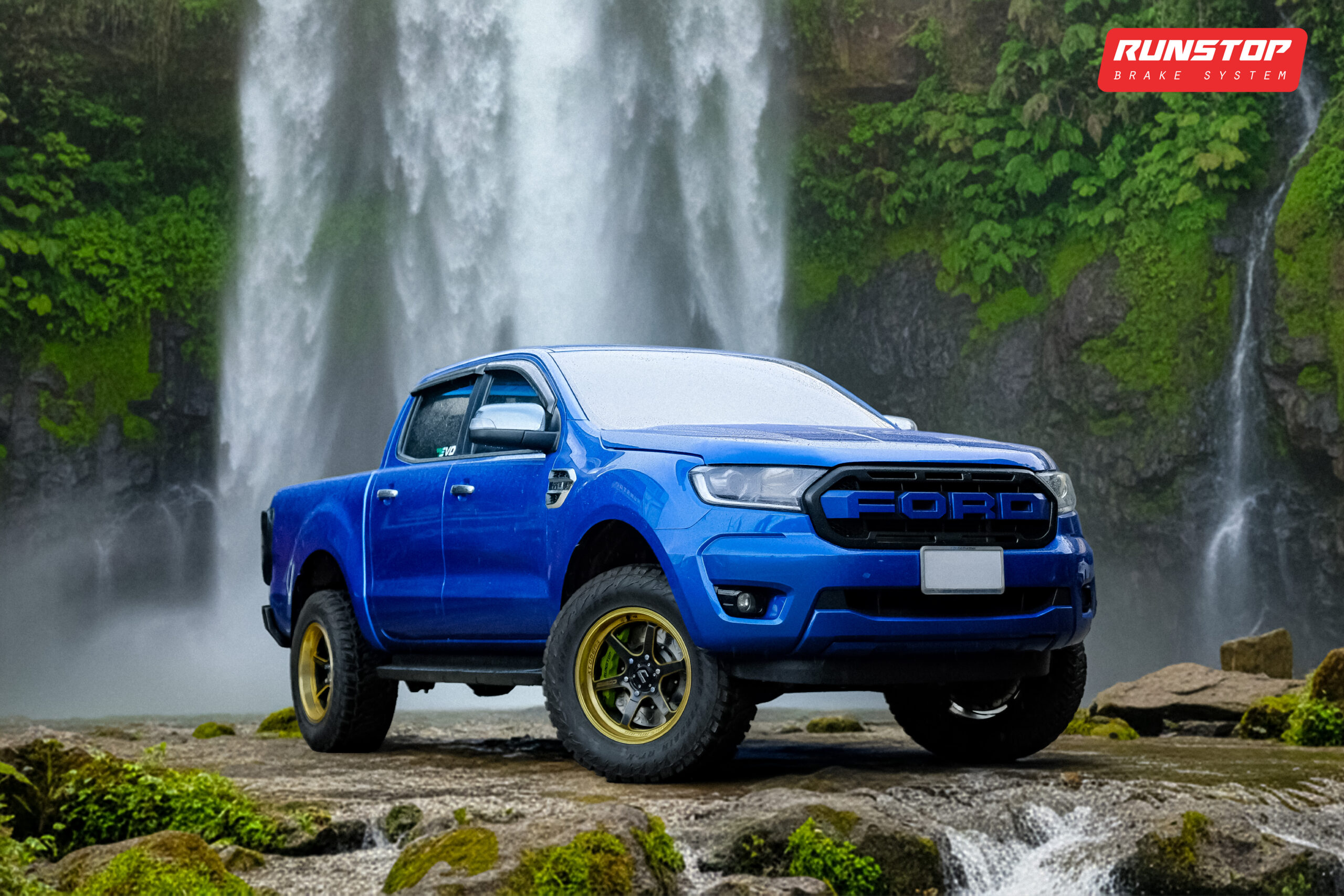 Ford Ranger Wildtrak (T6) x R8 - Runstop